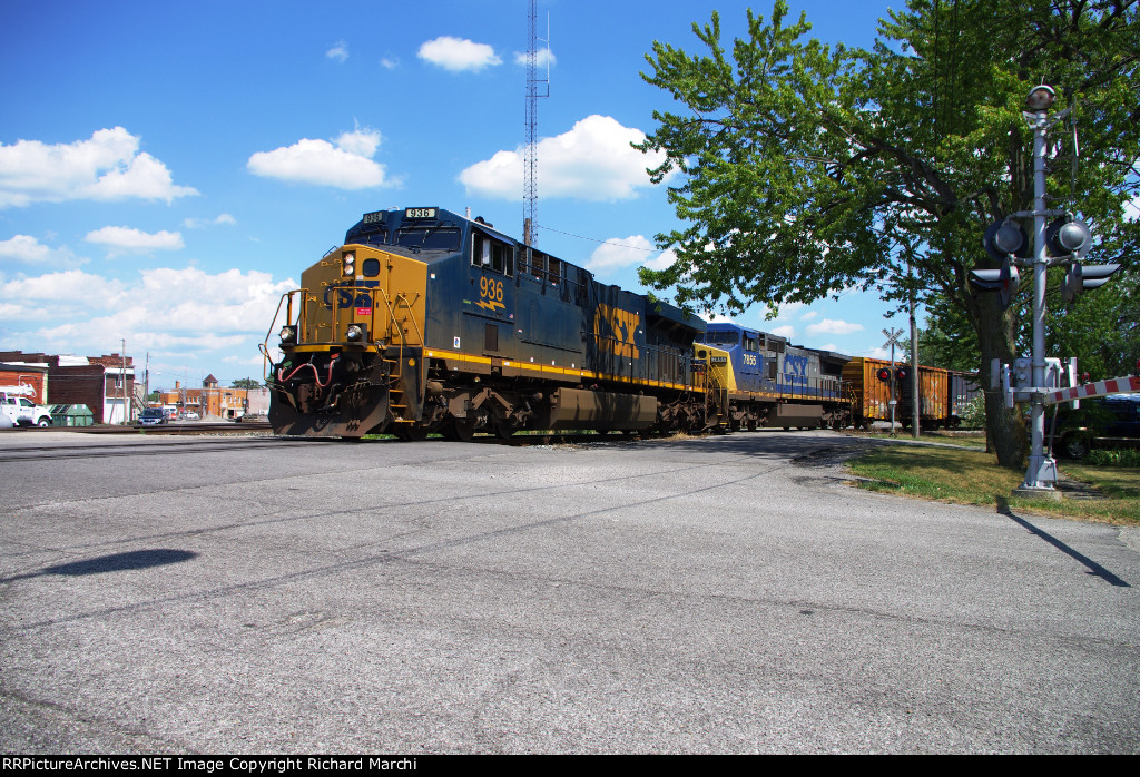 CSX 936